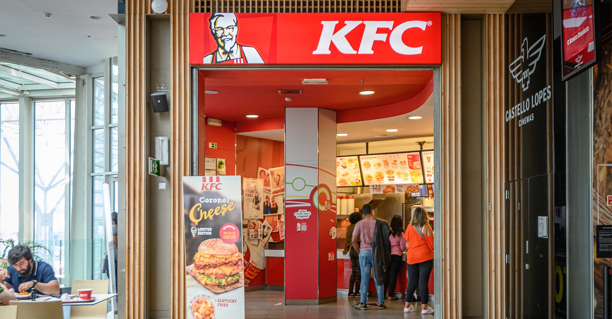 KFC - Restaurantes, Cafés e Pastelarias - Alegro Sintra